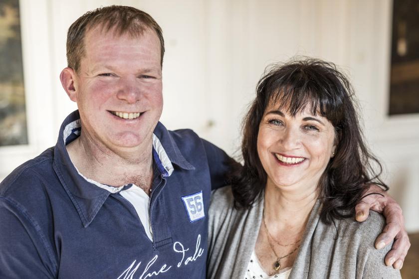 Elf jaar na Boer zoekt Vrouw: Boer Theo onthult zijn nieuwe leven – “De liefde liet me los, maar ...