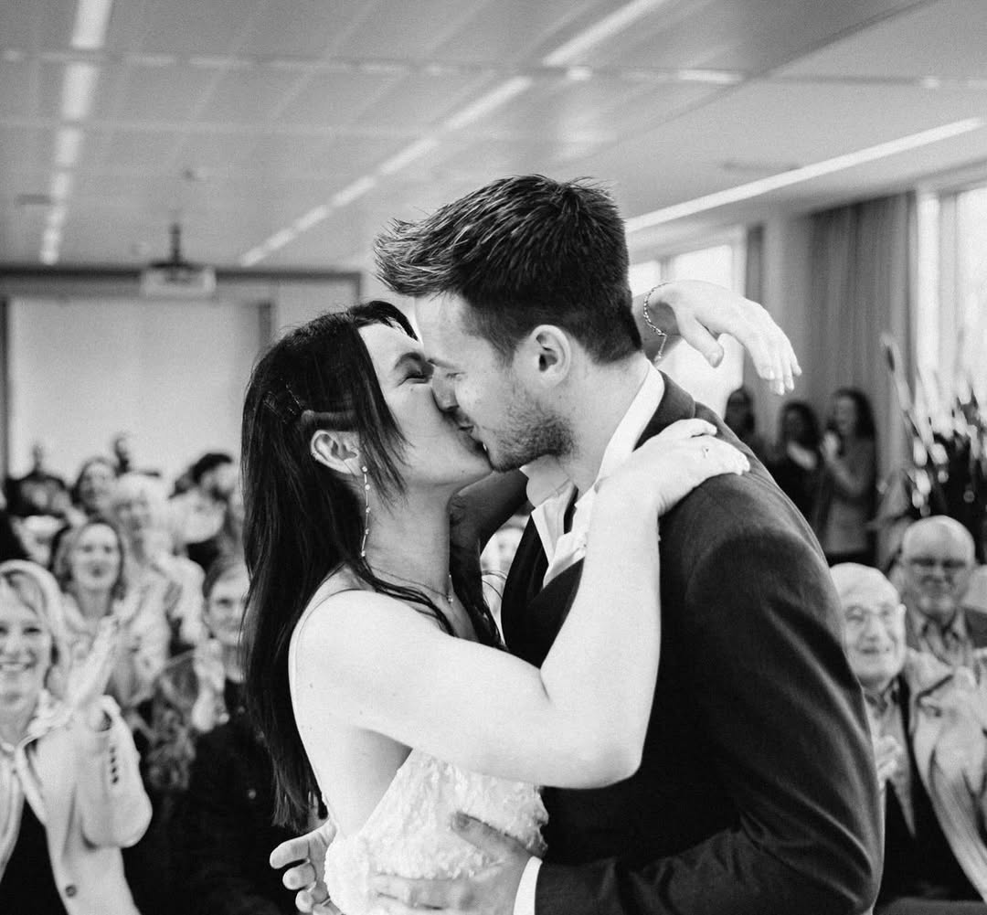 Hoe vierde Yanni Bourguignon zijn huwelijk? – Daily News