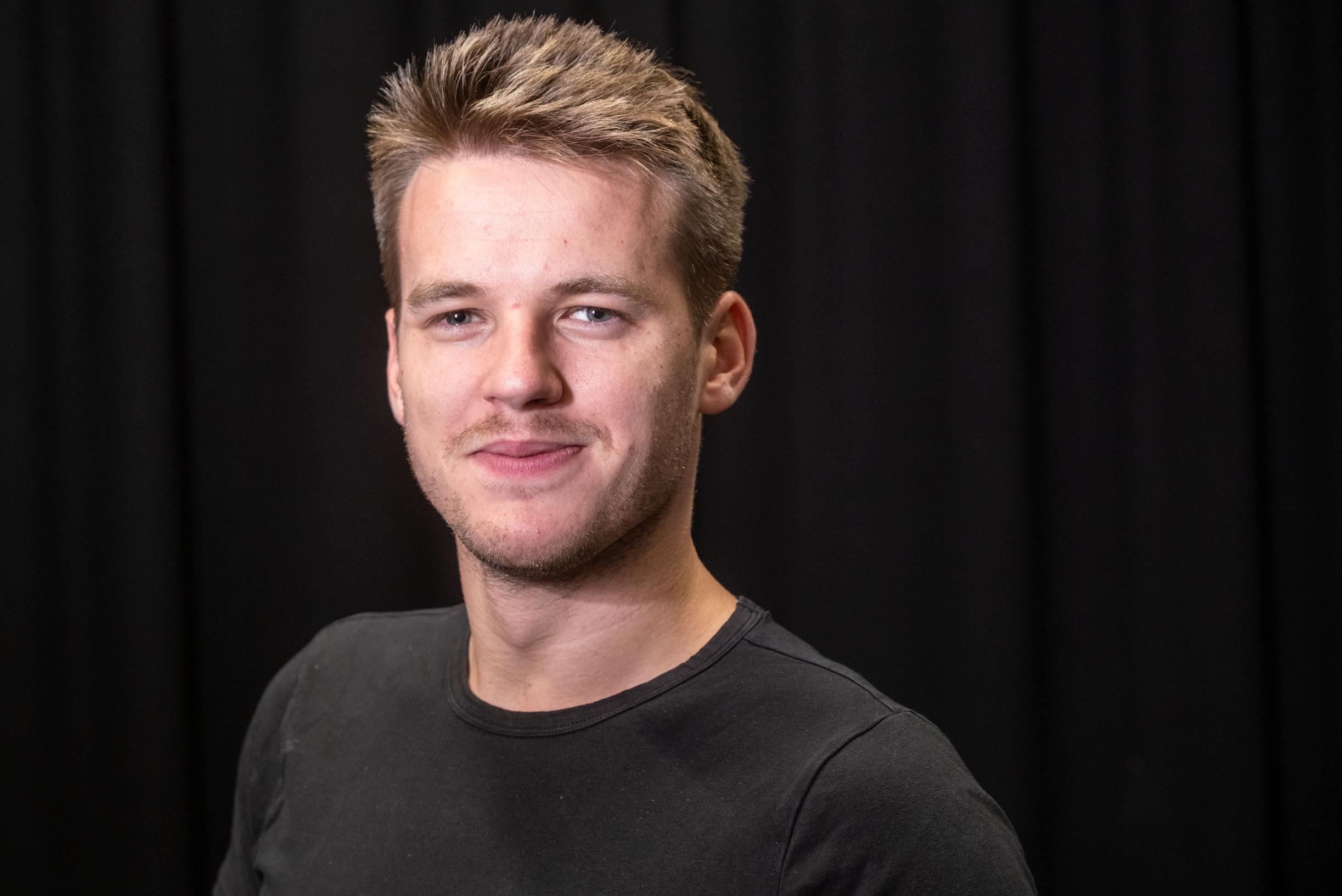 Hoe vierde Yanni Bourguignon zijn huwelijk? – Daily News